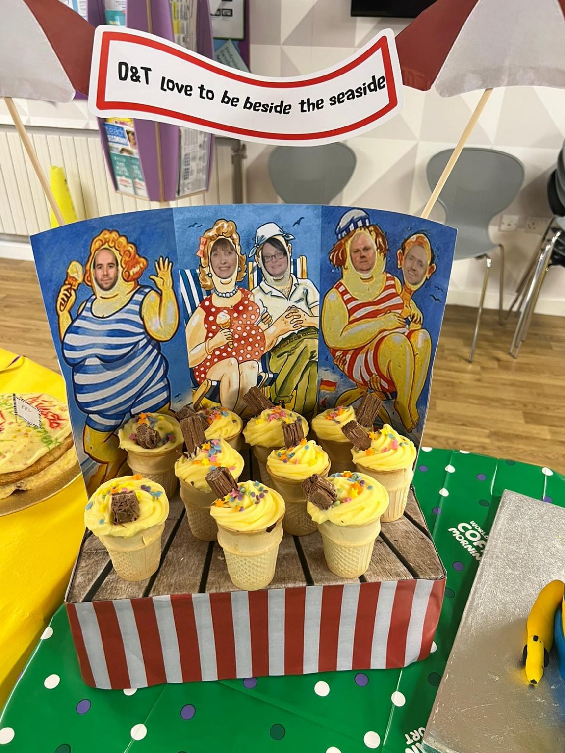 » Macmillan Cake Sale