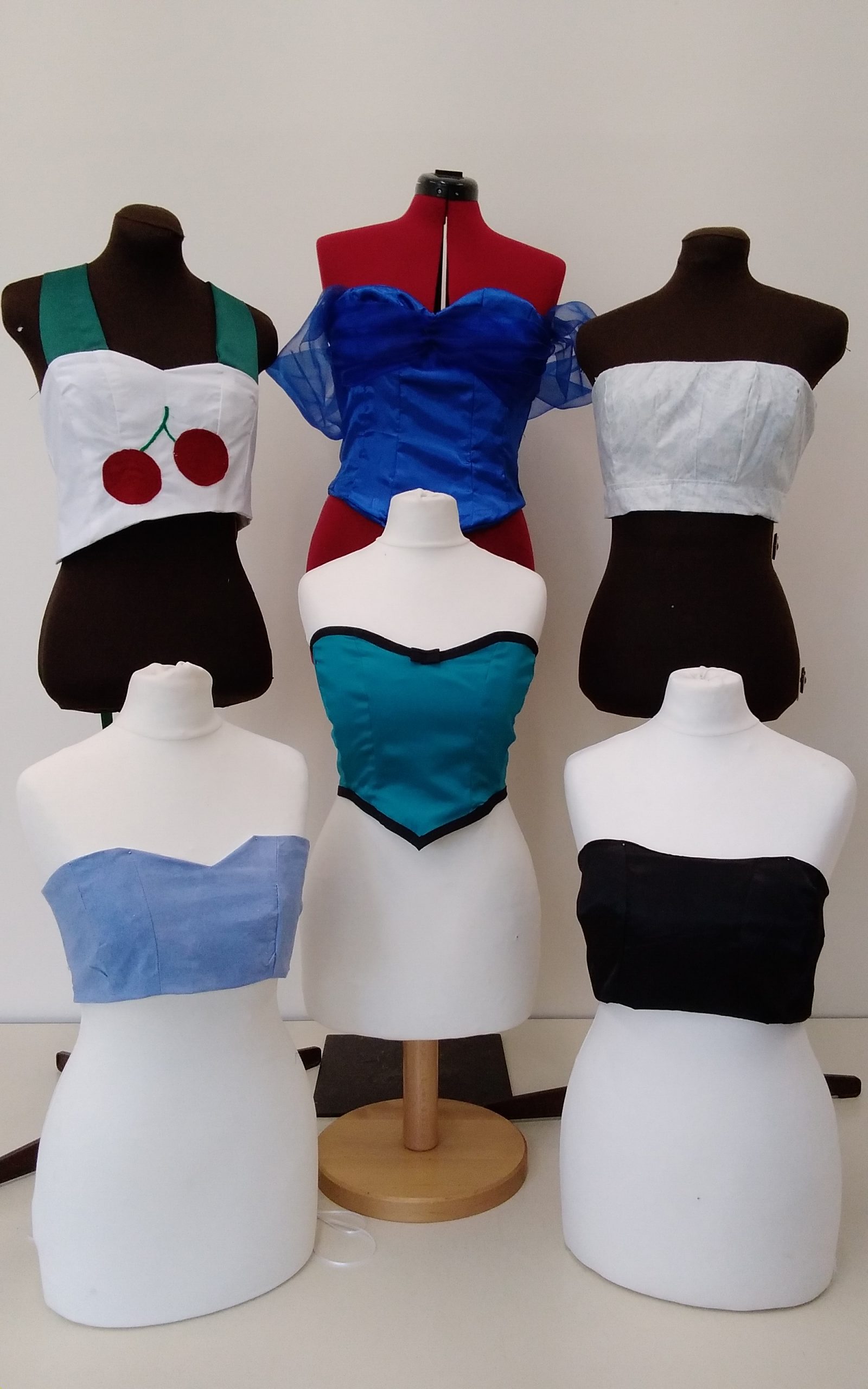 » Year 10 D & T Design and Make Project